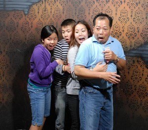 50 Hilariously Ridiculous Haunted House Reactions