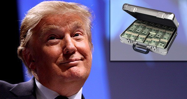 Donald Trump Announces Presidential Bid By Slowly Pushing Cash-Filled ... Donald Trump Announces Presidential Bid By Slowly Pushing Cash-Filled ...